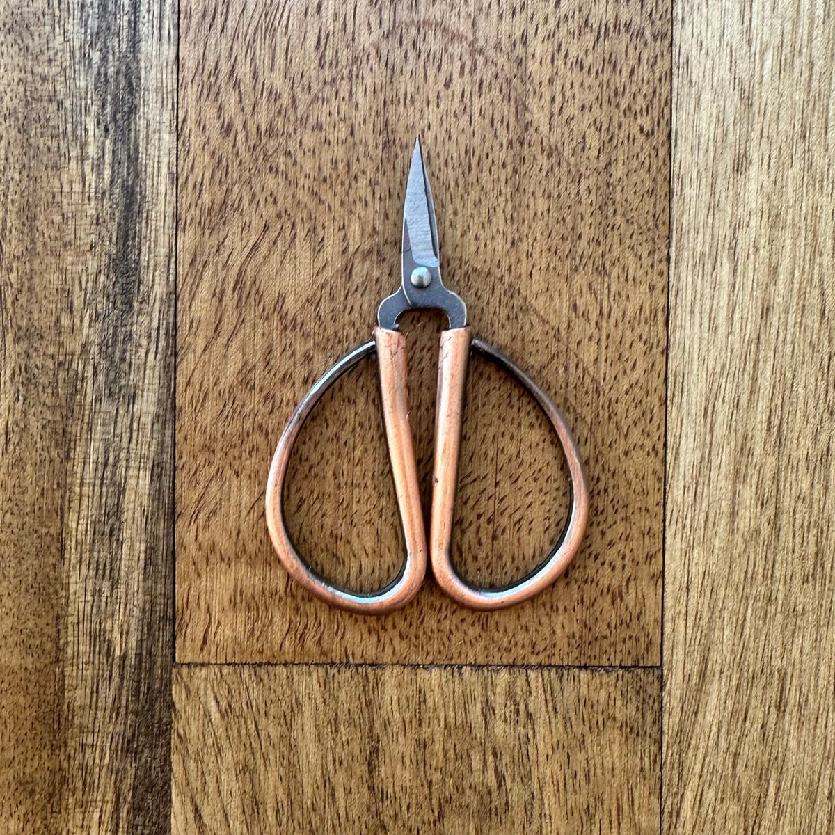 Mini Bonsai Scissors – Monarch Knitting
